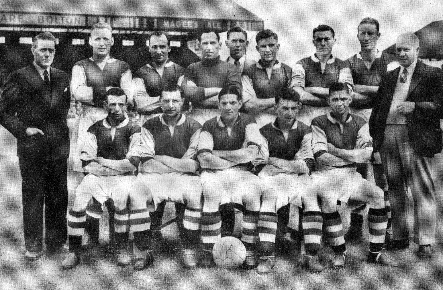 The king is dead – long live the queen